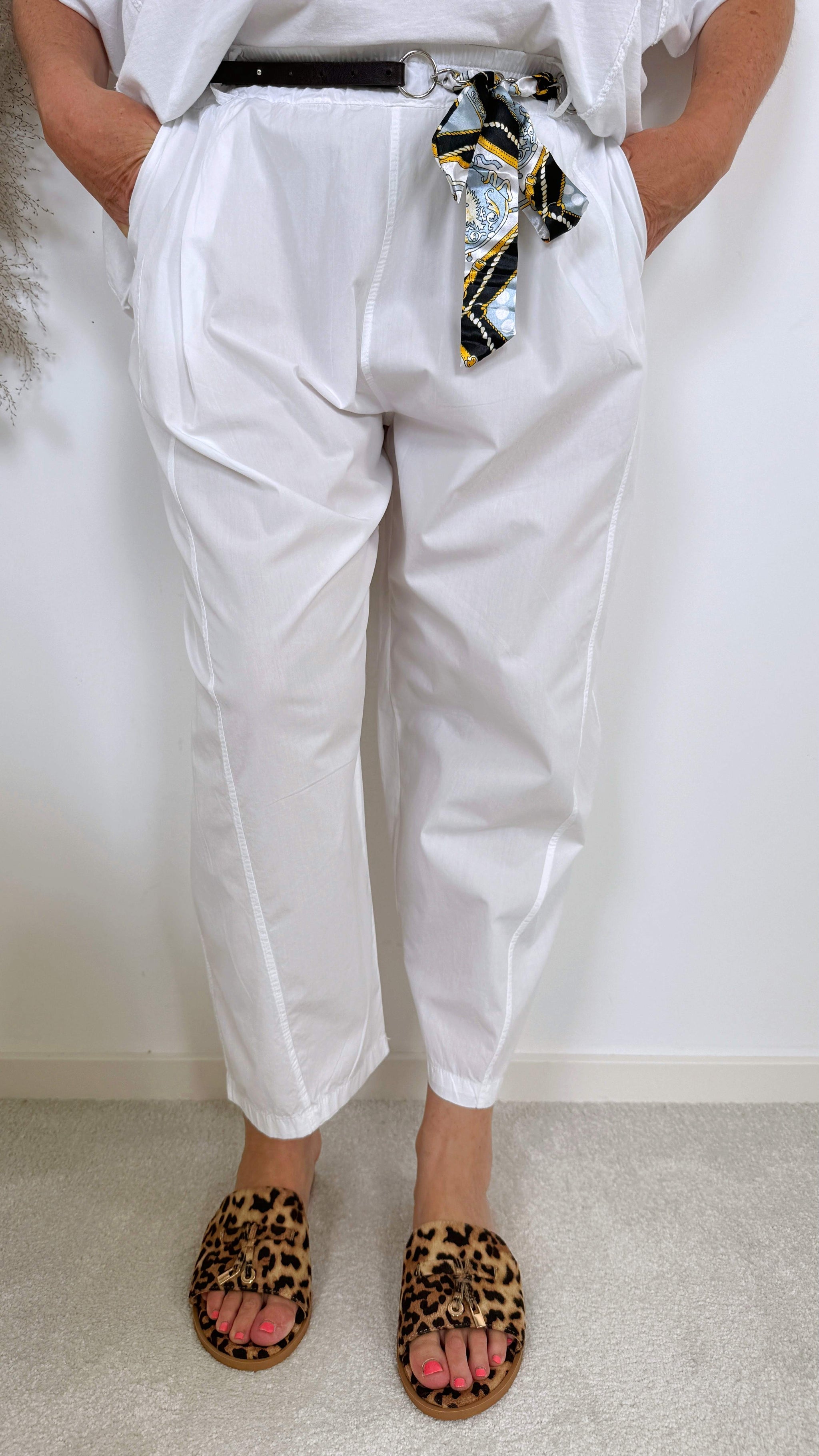 Hose Capri Flow (3 Farben)